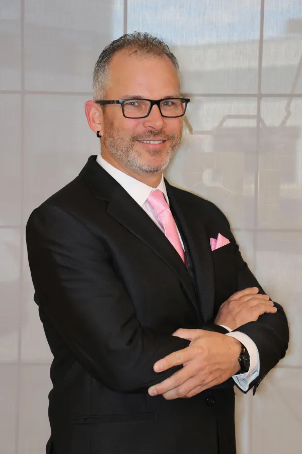 Michael Lewis | Local 279